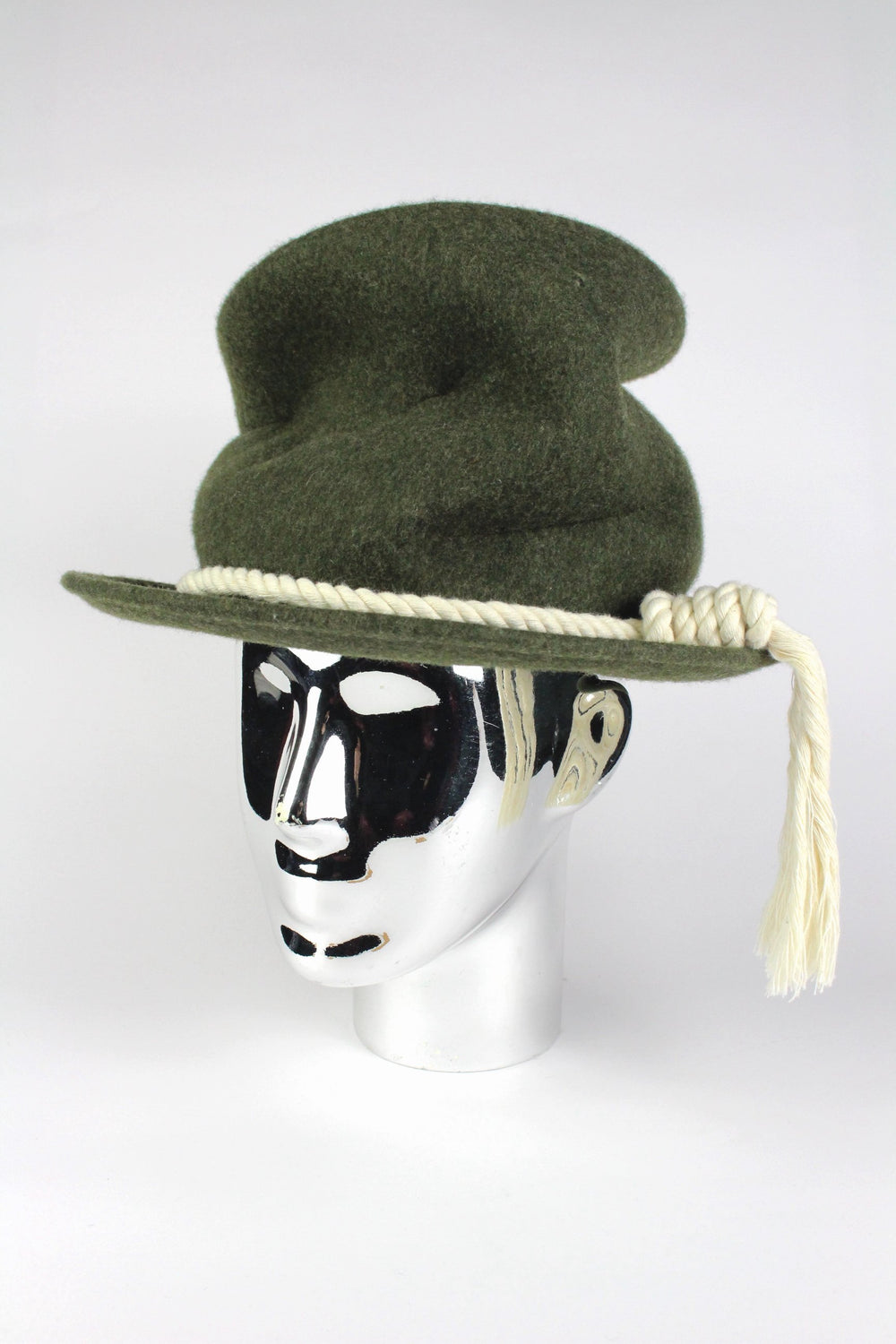 BILL SYKES - A Child Of The Jago